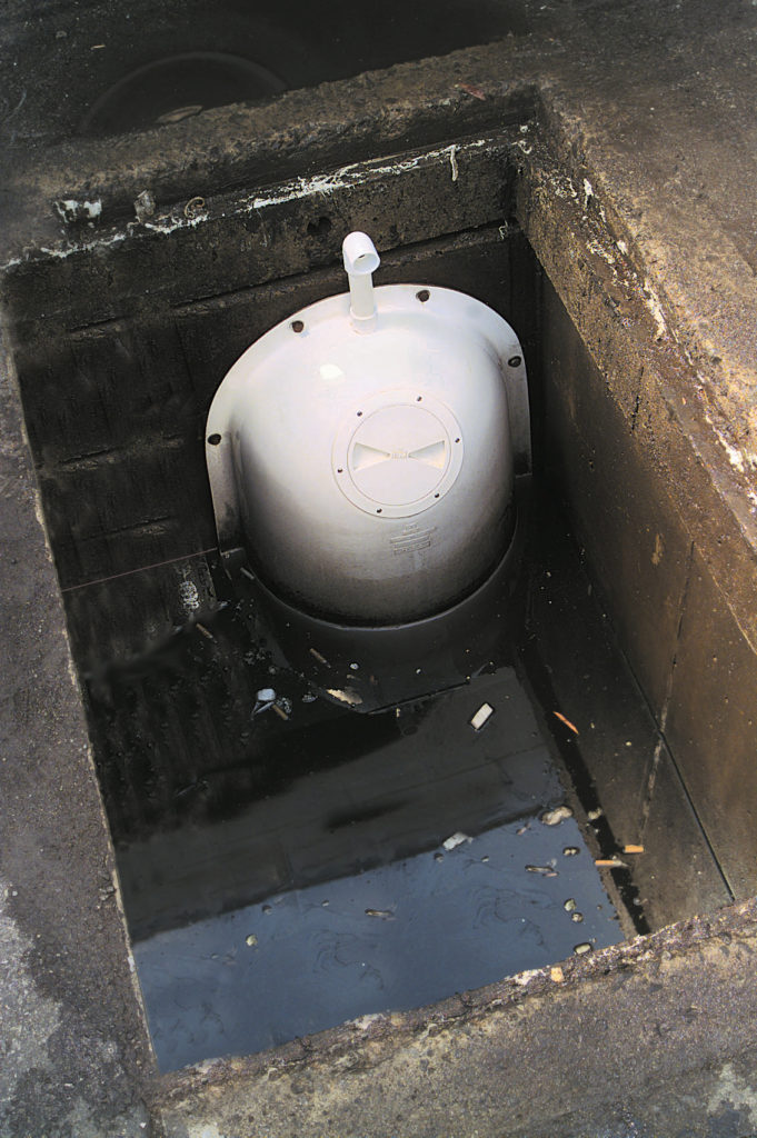 SNOUT w: Oil - Best Management Products